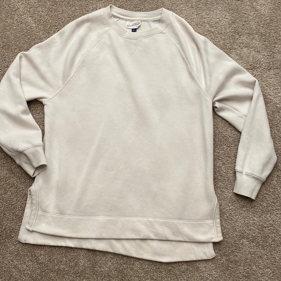 Universal Thread | Tops | Universal Thread Sweatshirt | Poshmark